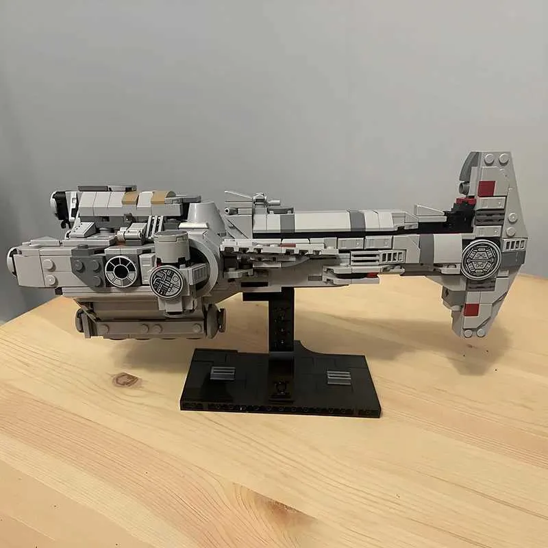 Mid Scale Starship Building Blocks Set, Hammerhead Corvette Model ...