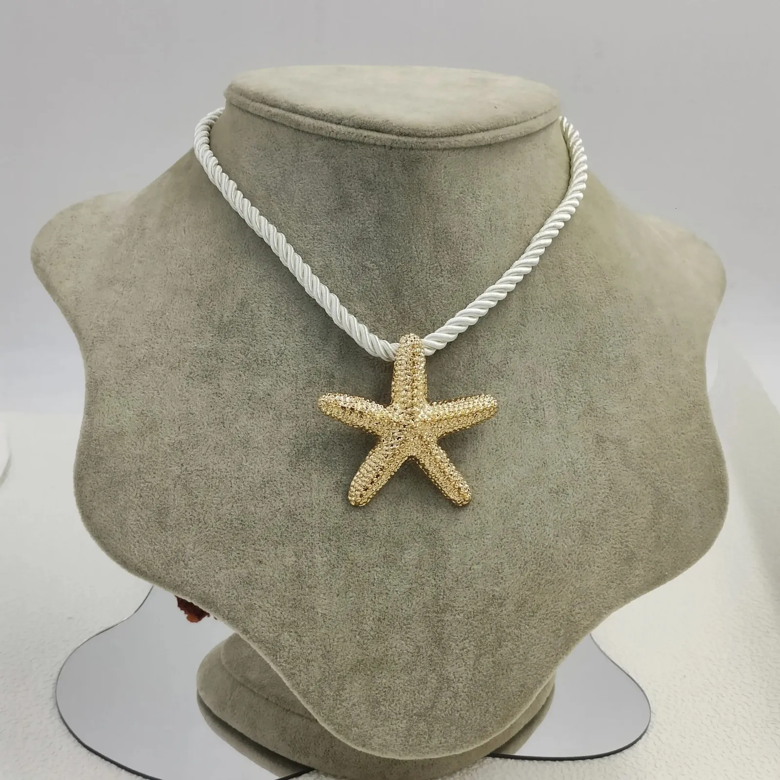 Summer Ocean Bubble Metal Starfish Pendant Necklace for Women, Twisted ...