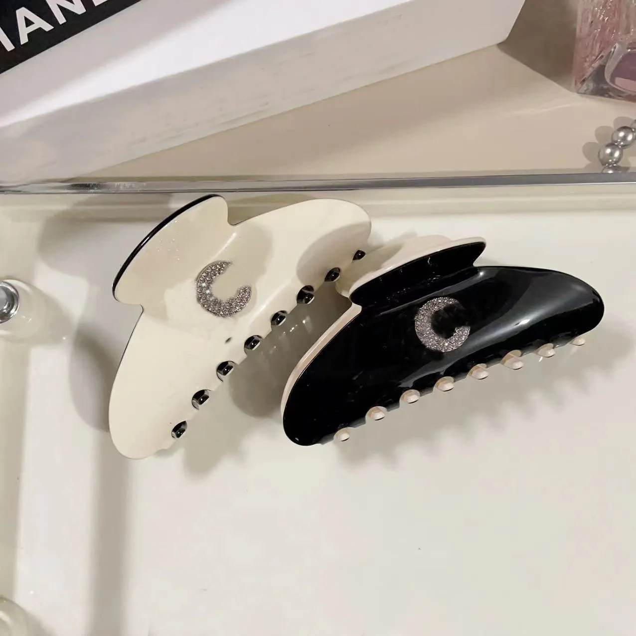 New Luxury Designer Hair Clips for Women, Girls, and Teens - Charm ...