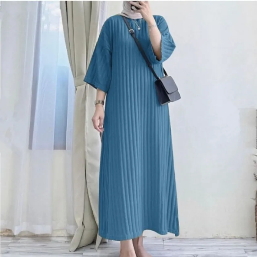 New Everyday Elegant Striped Dress with Three-Quarter Sleeves in Solid ...