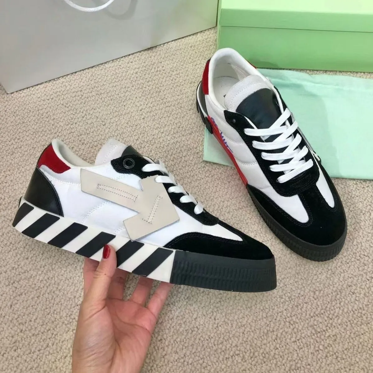 New Couple Sports Shoes: Fashion Trend, European Style, High Quality ...