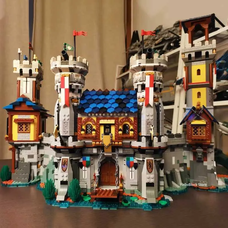 Military European Medieval Castle Building Blocks With LED Knight ...