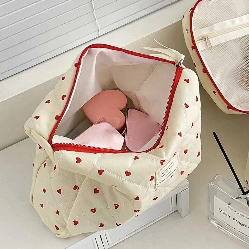 Luxurious Red Quilted Cosmetic Handbag, Large Capacity for Traveling ...