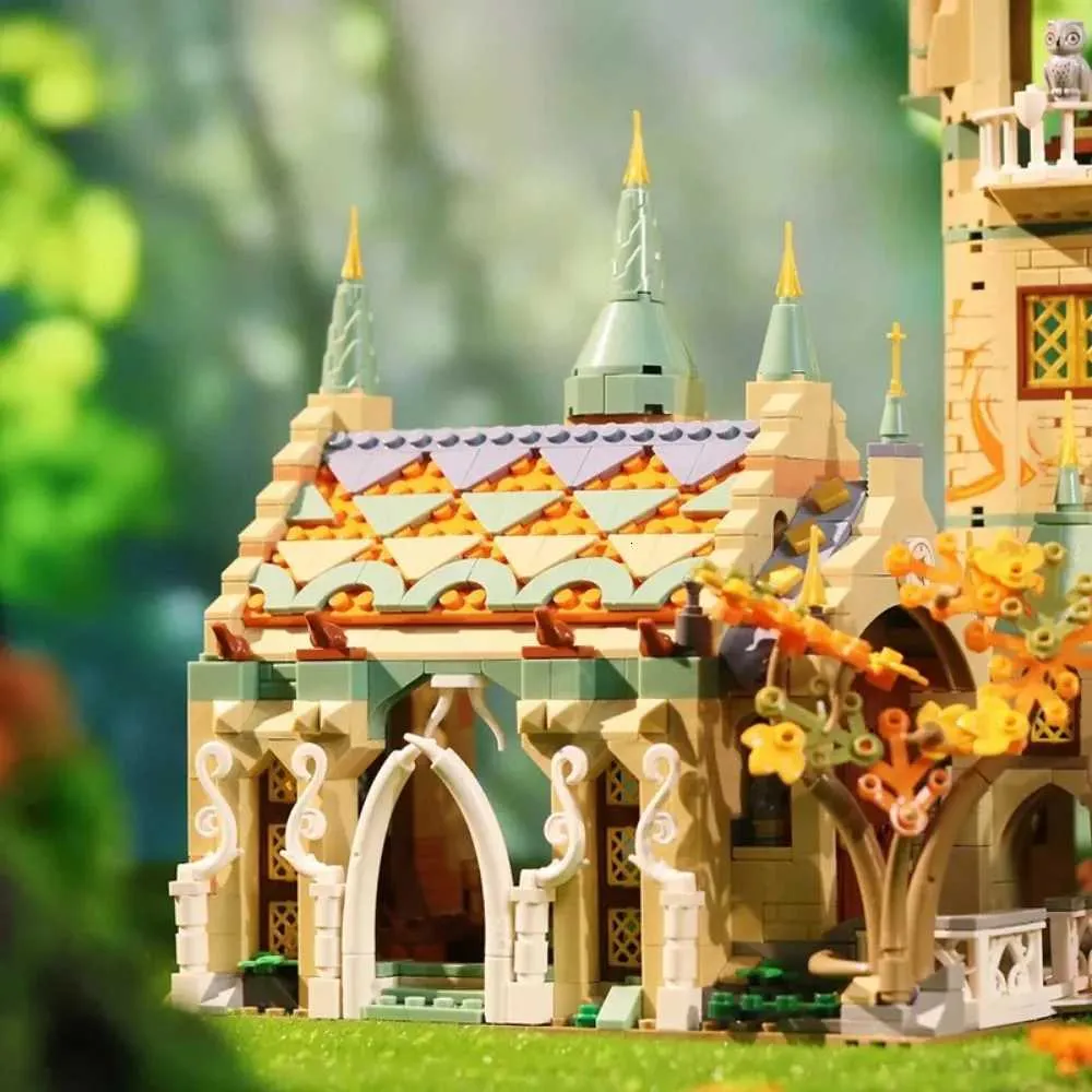 Creative Green Shadow Castle Building Blocks Set - Rivendell House ...