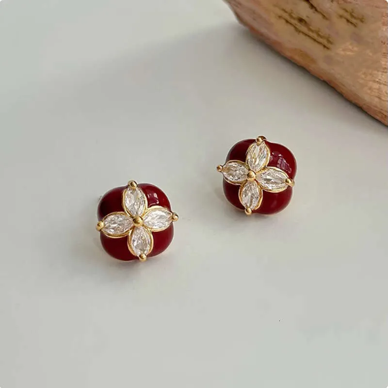 Four-leaf Clover Zircon Red Oil Drop Earrings, High-End Simple Elegant ...