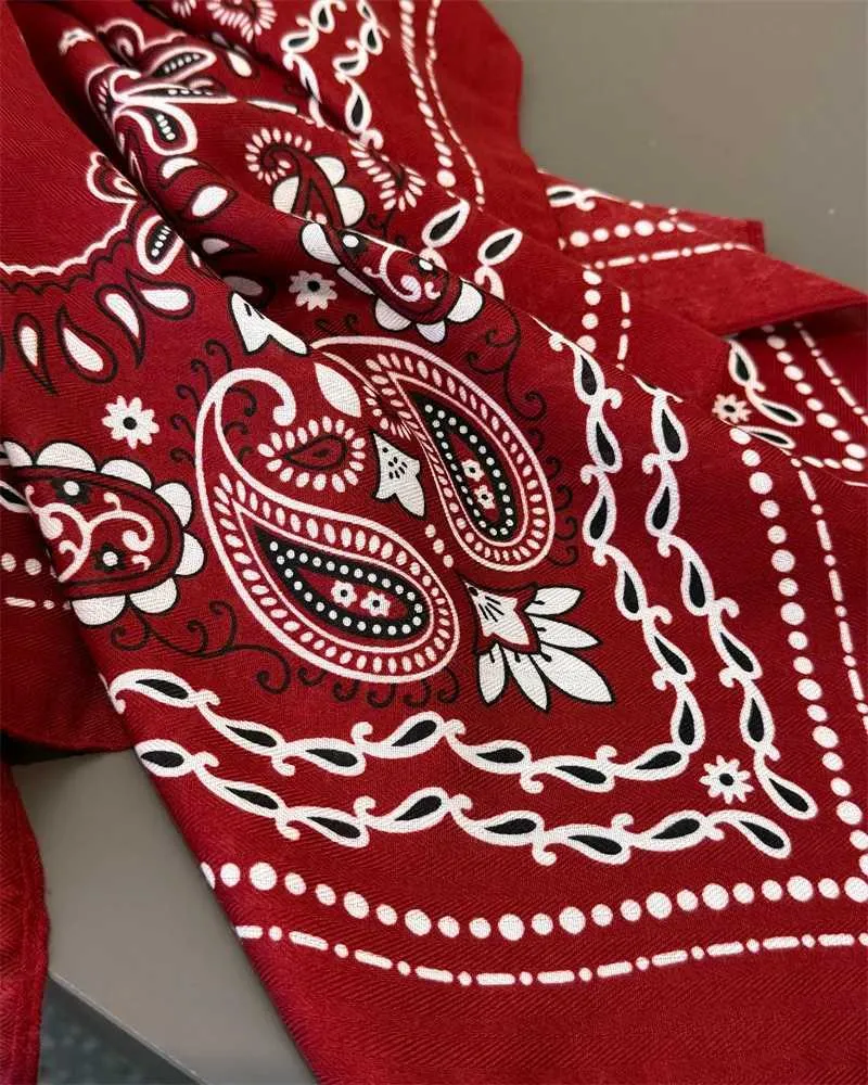 Luxury Cashew Square Scarf for Women, Soft 70x70cm Neck Scarf Shawl ...