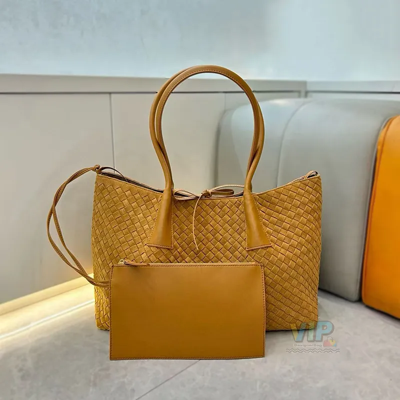 Vintage Woven A7 Pinacoteca Winter Suede Green Goyard... From Vip ...