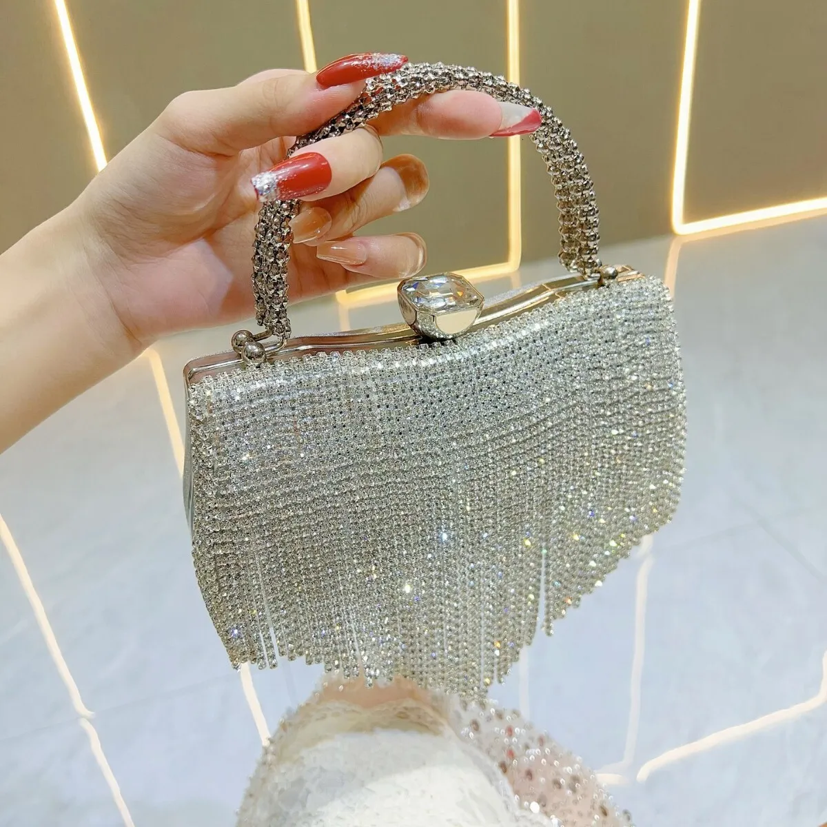 2025 New Women's Light Luxury Tassel Handbag, Evening Dress Crossbody ...