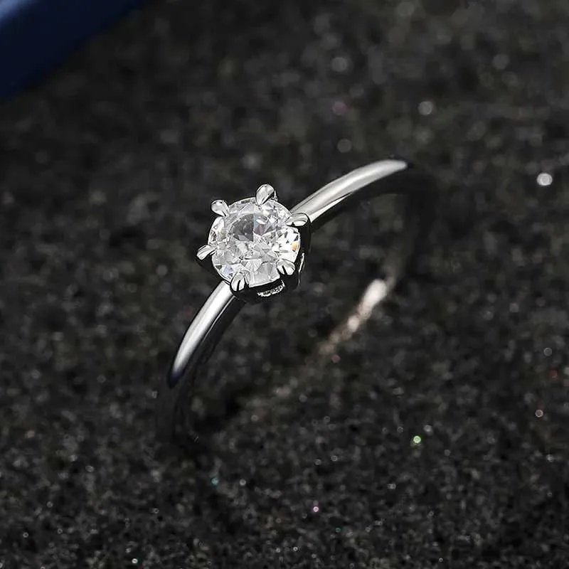 Huitan Chic and Simple Round Cubic Zirconia Women's Rings Timeless ...