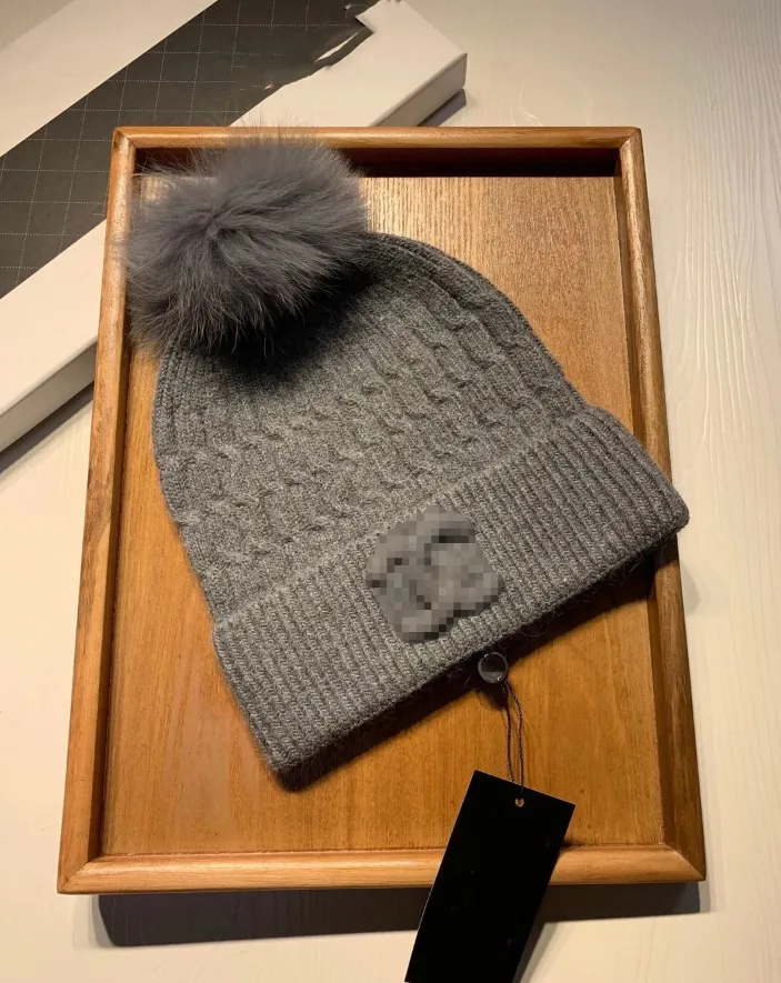 Women's Designer Small Hat, Winter Autumn Men's Wool Hat, Luxurious ...