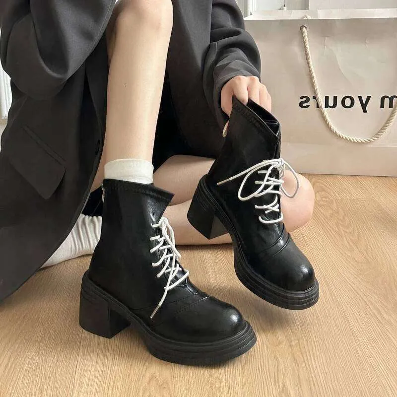 Fashion Cross Lace-Up Ankle Boots for Women, Thick Heel, Elegant Back ...