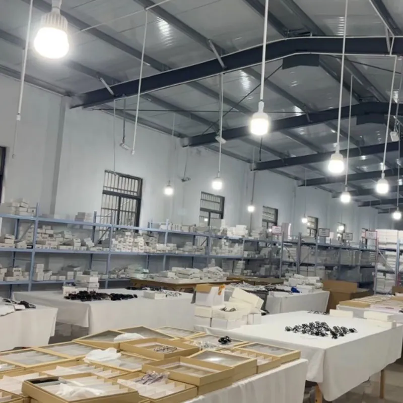 25ss Summer Beach Sunglasses Women Frameless Rectangular Full Frame ...