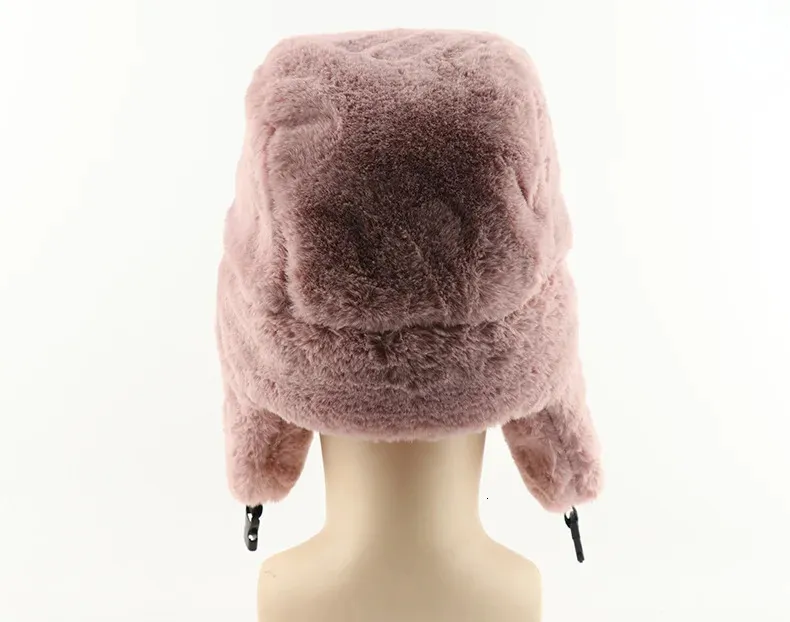 Soviet Style Ushanka Hat for Men and Women, Winter Faux Fur Bomber ...