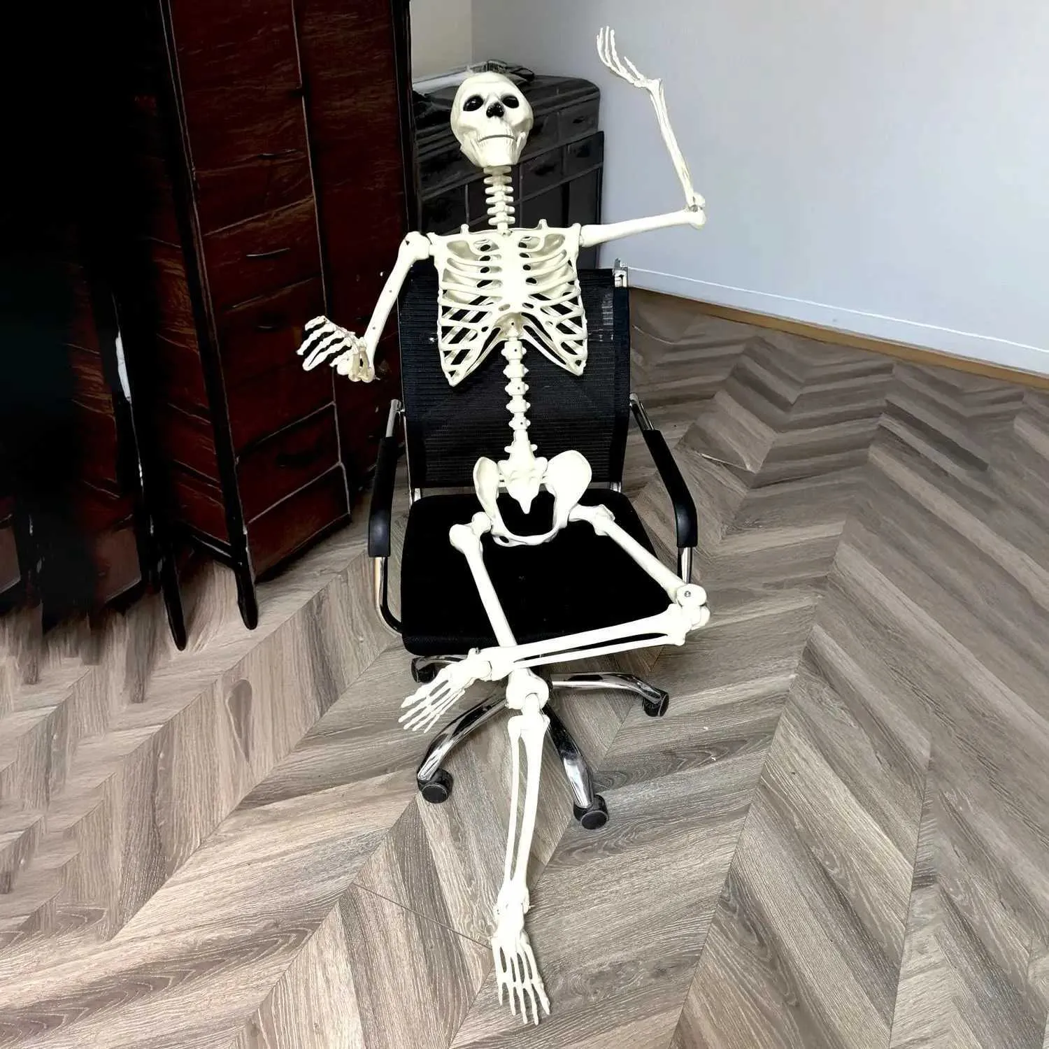 90cm-165cm Halloween Movable Human Skeleton Decoration, Horror Props ...