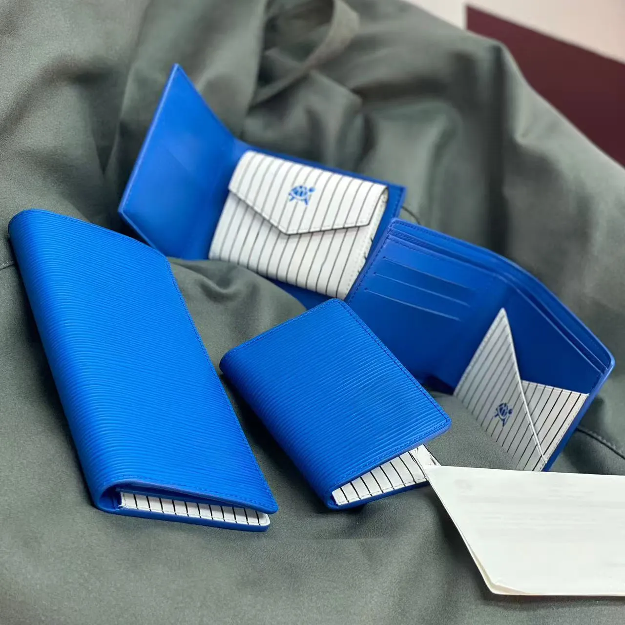 10A Genuine Leather Pocket Organizer Multiple Luxury Wallet Designers ...