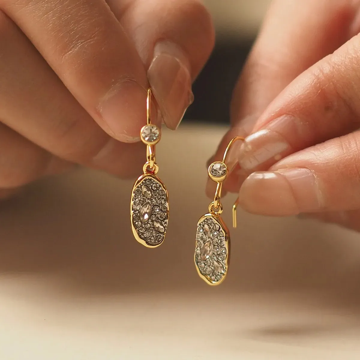 2025 Retro-Inspired Crystal Tassel Ear Hooks, Niche Minimalist Artisan ...