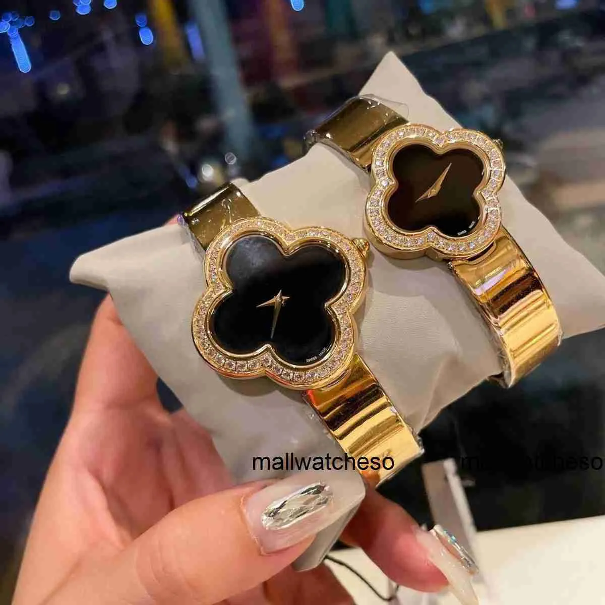 Four-Leaf Clover Watch for Women, Luminous Waterproof High-End Quartz ...