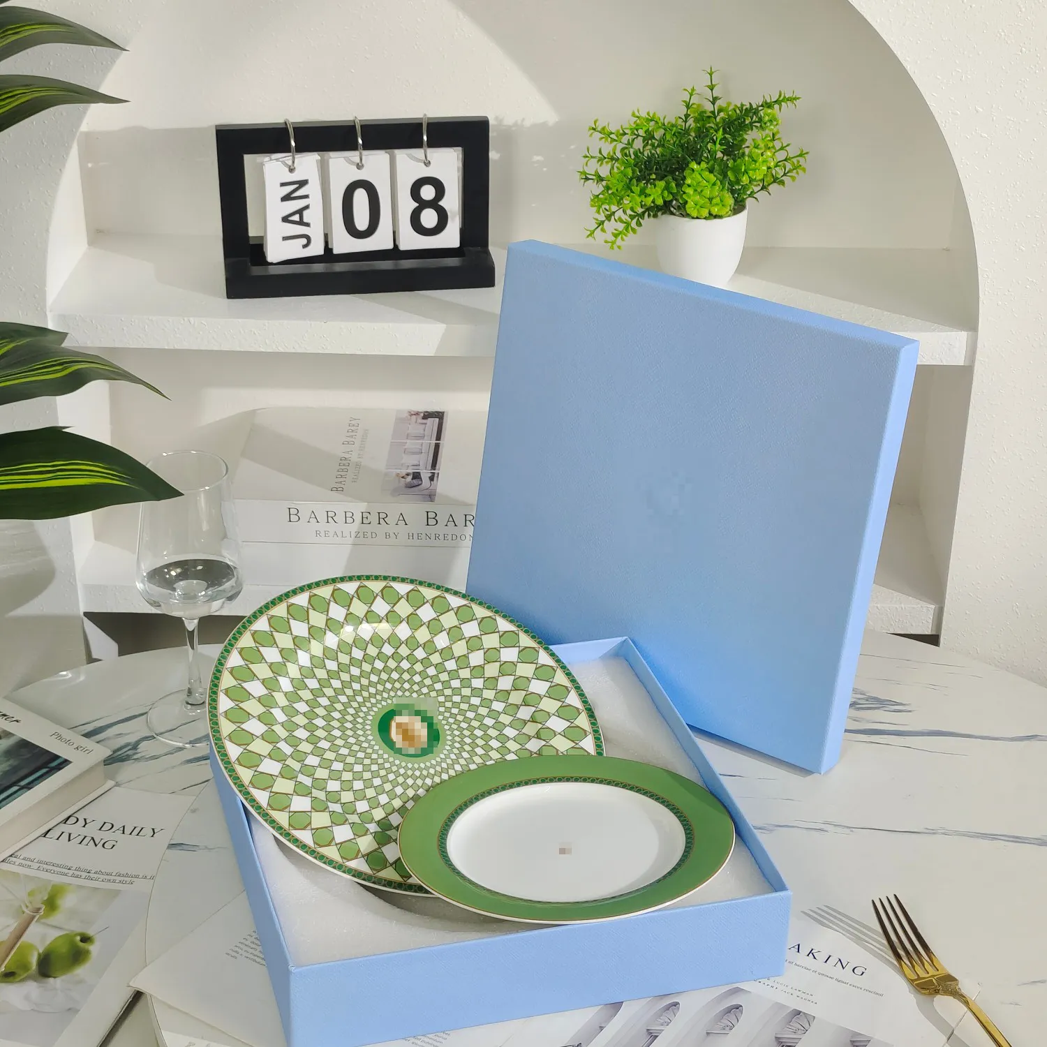 Sleek Bone China Plate Set: Simple, Sophisticated Design for Everyday ...