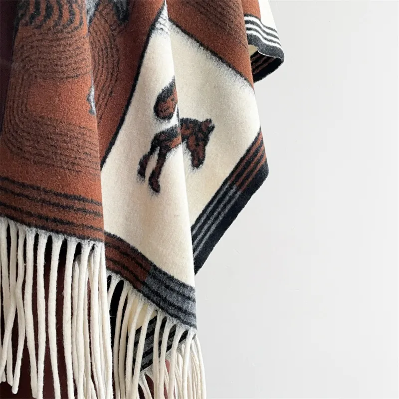 Designer Scarf: Fashionable, High-Quality, Versatile Scarf for Women ...