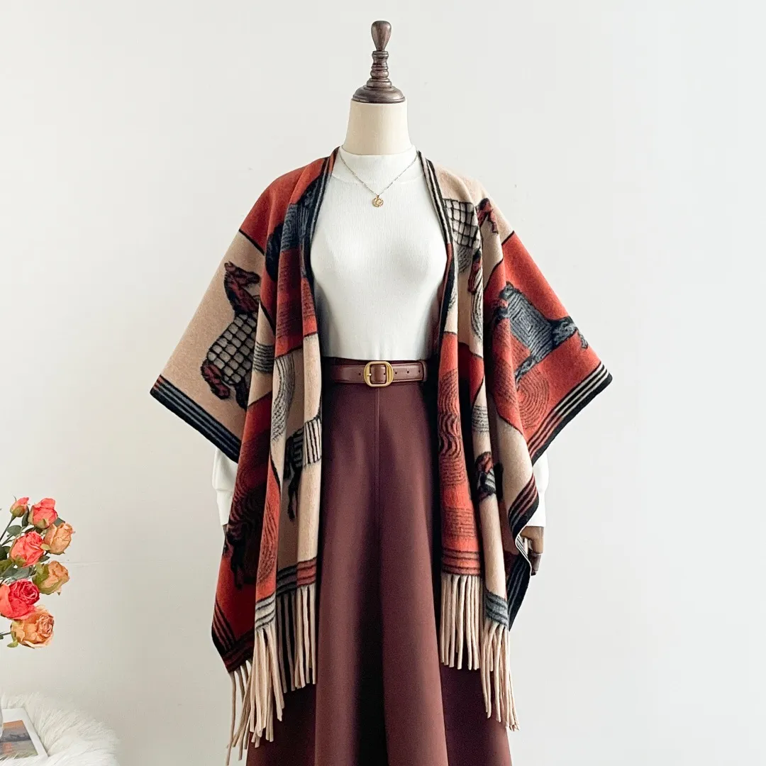 Designer Scarf: Fashionable, High-Quality, Versatile Scarf for Women ...