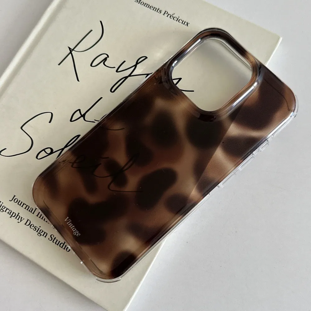 Translucent Amber Gradient Phone Case Compatible With IPhone 17/16 Pro ...