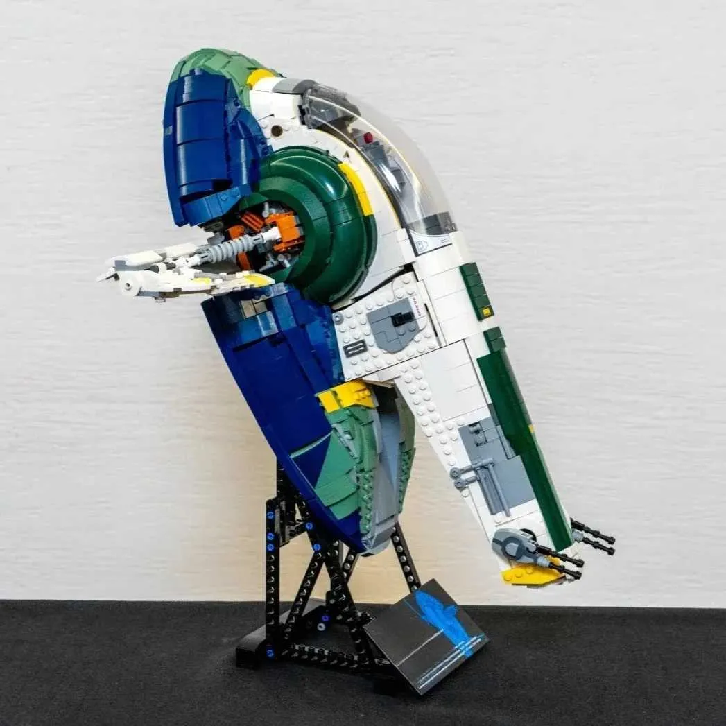 2025 NEW Firespray Starship Model Building Blocks DIY Assemble ...