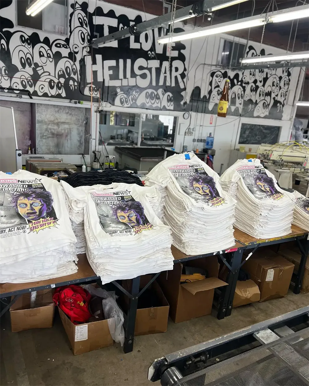 Wholesale Hellstar Graphic Tee For Men And Women High Quality 100% ...