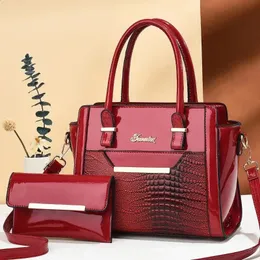 DHgate.com:Premium Leather Boston Handbag for Women with DHgate.com:Premium Leather Boston Handbag for Women with
