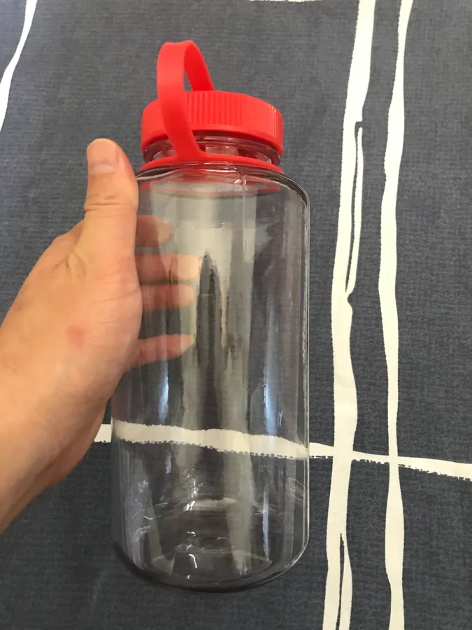710ml Vacuum Cup vs Plastic Water Bottle: Are Stainless Steel Cups ...