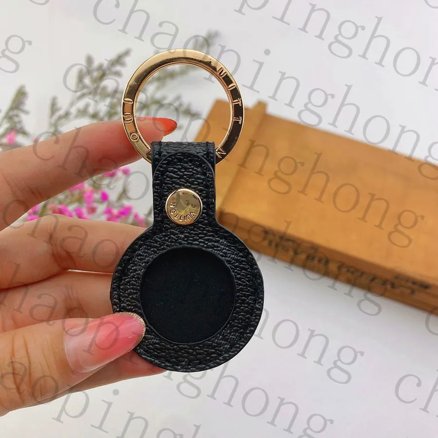 How to Use Old English to Darken Wood Furniture: A Step-by-Step Guide ...