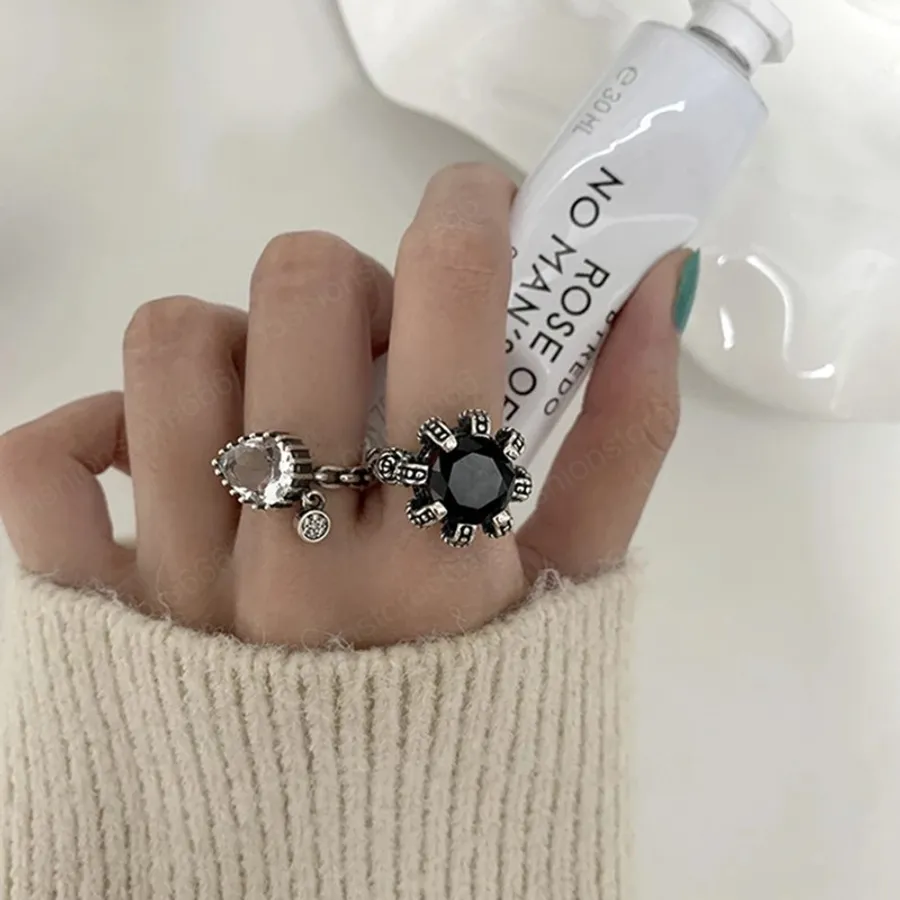 How to Style a Water Drop Ring to Enhance Your Hand’s Natural Shape ...