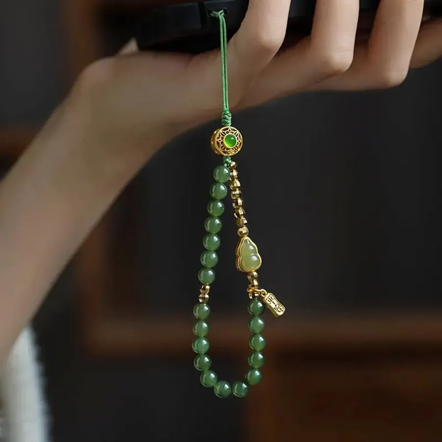 Jade Phone Lanyard vs. Fabric Strap: Which one is actually less likely ...