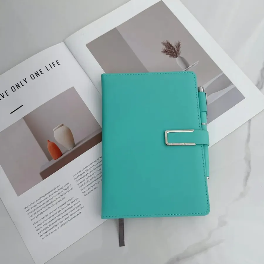Artistic vs. Minimalist Notebooks: Which style actually boosts your ...