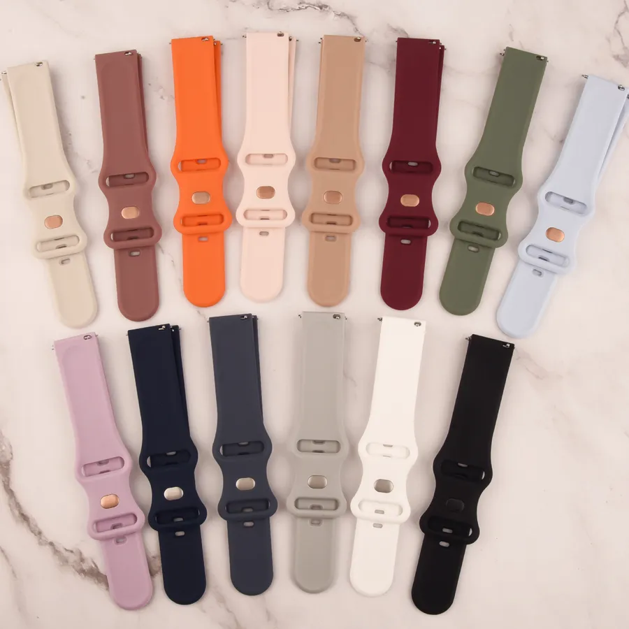 Fitbit Charge 4 vs Galaxy Active 2: Is Samsung *really* worth the extra ...