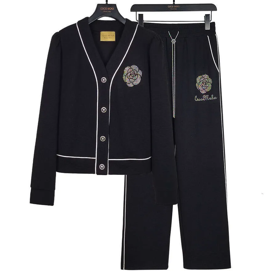 Hoodie Tracksuit vs Sweatpants Set: Which is comfier (and more stylish ...