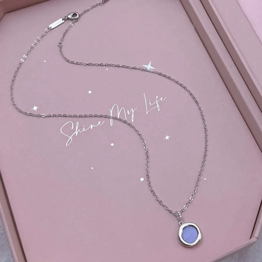 Blue Agate vs Pearl Necklace: Does the Agate make it look cheap ...