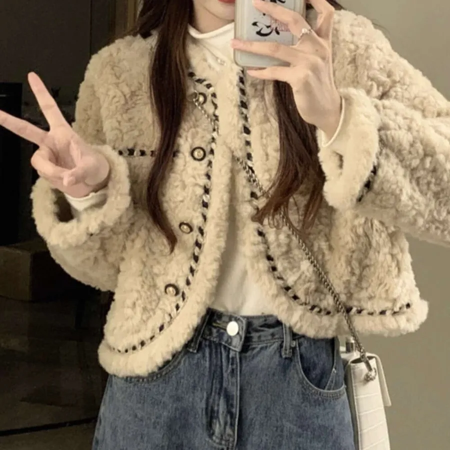Lamb Wool Coat vs Padded Jacket for Winter: Does the fuzzy one ...