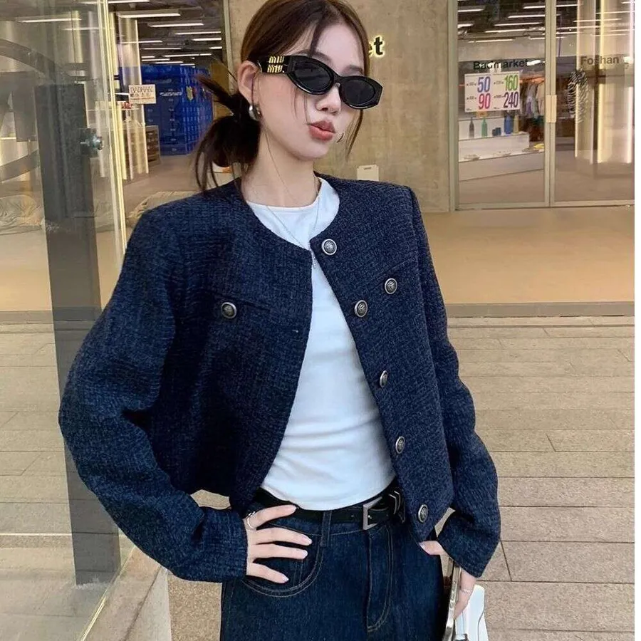 Is an Elegant Jacket really warmer than a Streetwear Bomber Jacket ...