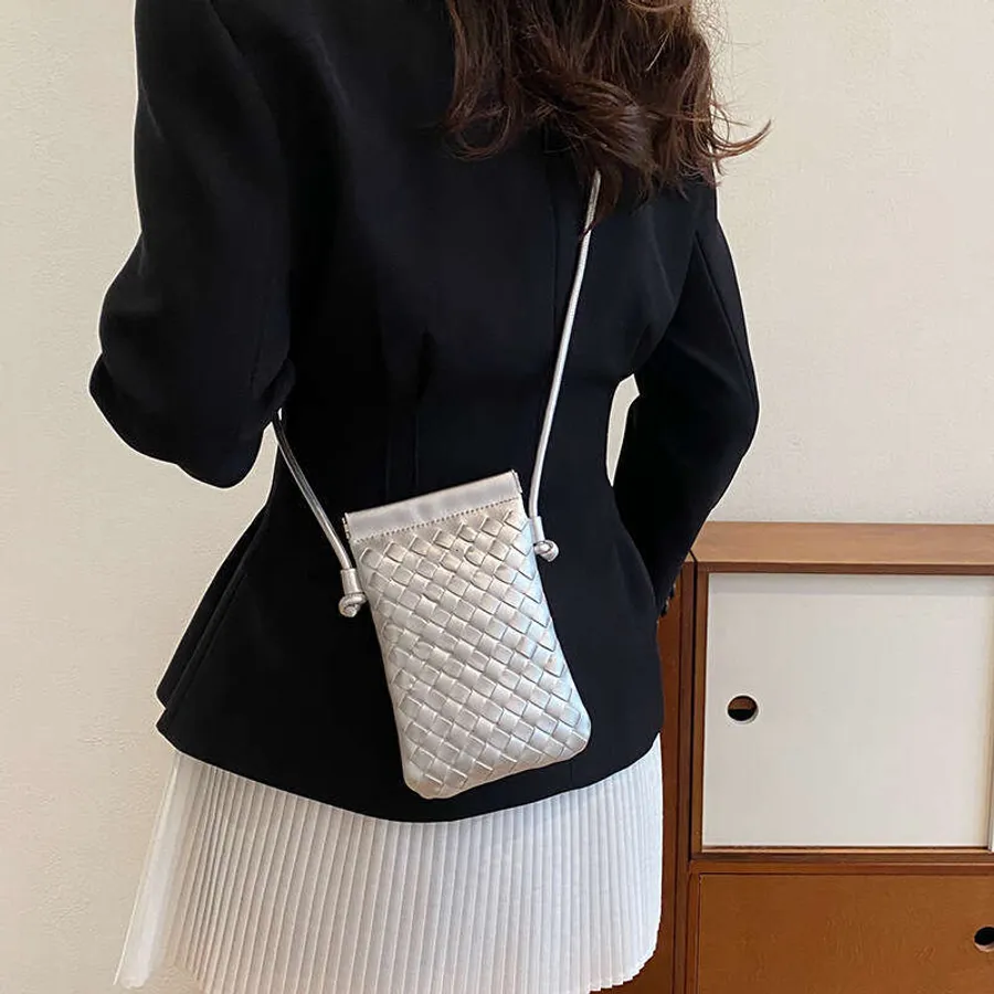 Crossbody Phone Bag vs Wallet Case: Will I *actually* stop dropping my ...