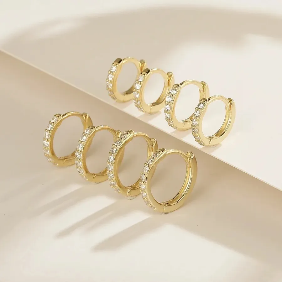 Double hoop vs single hoop earrings: are double hoops too much, or are ...