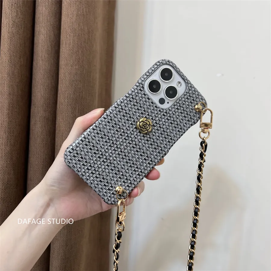 Step-by-Step Guide to Measuring Your iPhone for the Ideal Crossbody ...