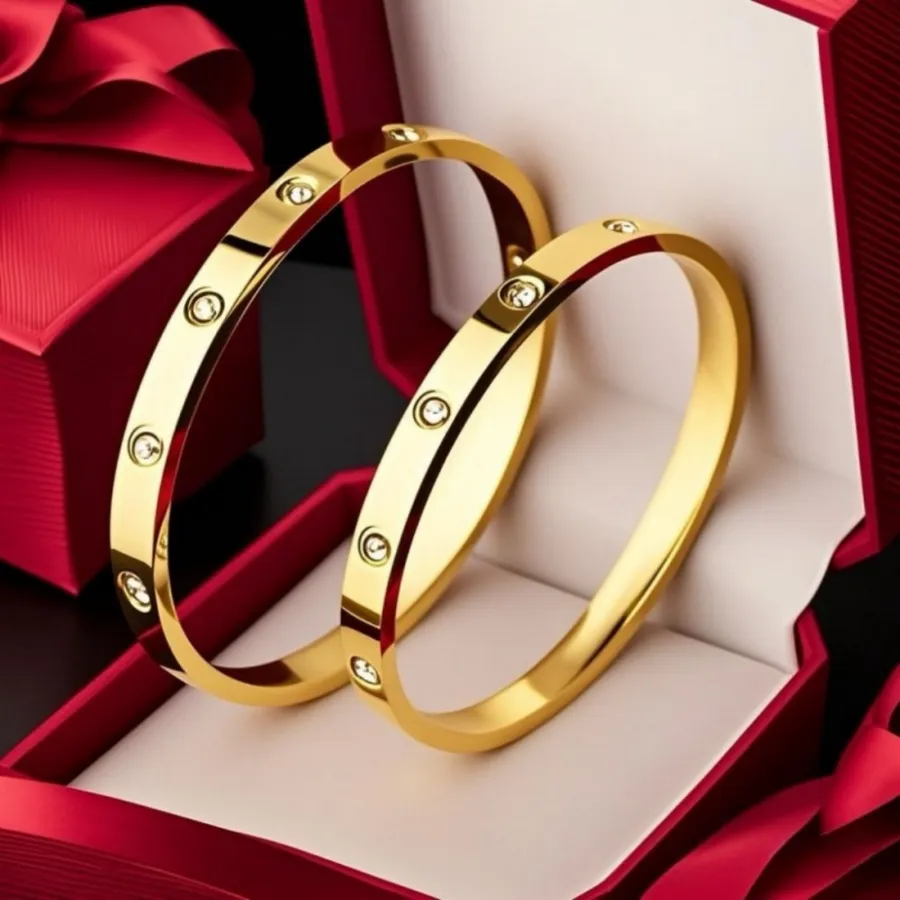 Necklace or Bracelet: Which one will she actually wear (and love) more ...