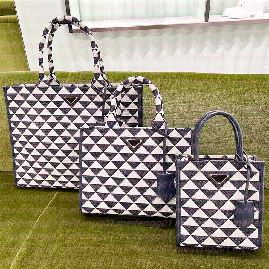 Mastering the Copyright Symbol in Word: Simple Methods to Insert and ...