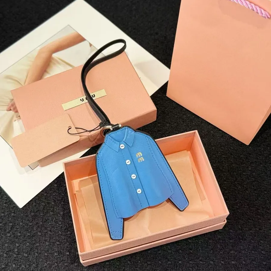 Ballet Shoe Bag Ornament vs *Other* Shoe Ornaments: Are ballet dancers ...