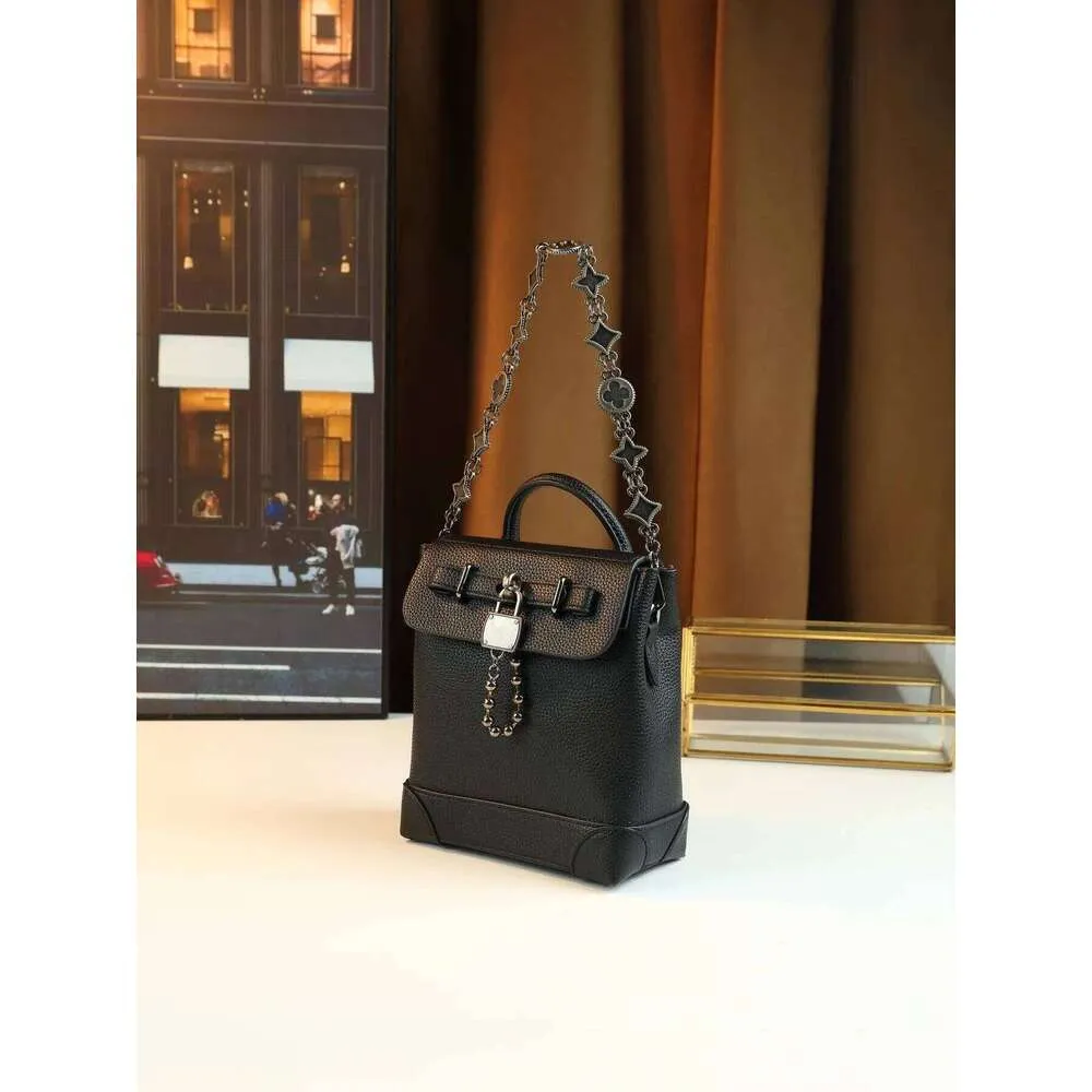 Creative 3D Square Messenger Wandler Hannah Bag Fashionable Unisex ...