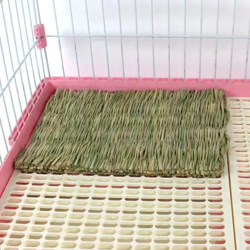 DHgate.com:Natural Straw Pet Bedding Mat - Grass Bunny Rabbit Waving ...