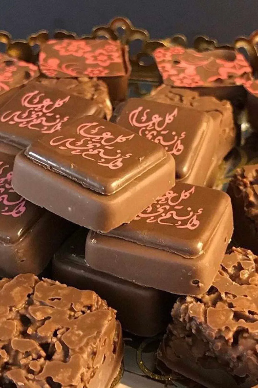 DHgate.com:Custom Edible Chocolate Transfer Sheet for Cake Decoration ...