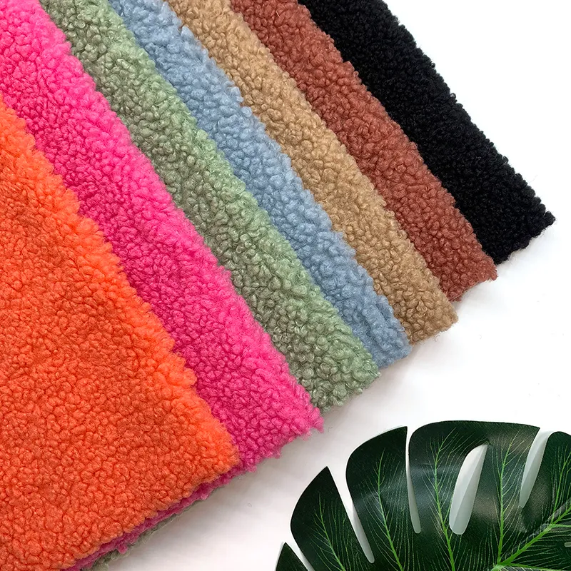 50x45cm Plush Minky Fabric - Eco-friendly DIY Polyester Faux Fur Fabric ...