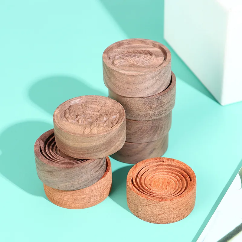 Wooden Aromatherapy Diffuser With Ceramic Essential Oil Diffuser And