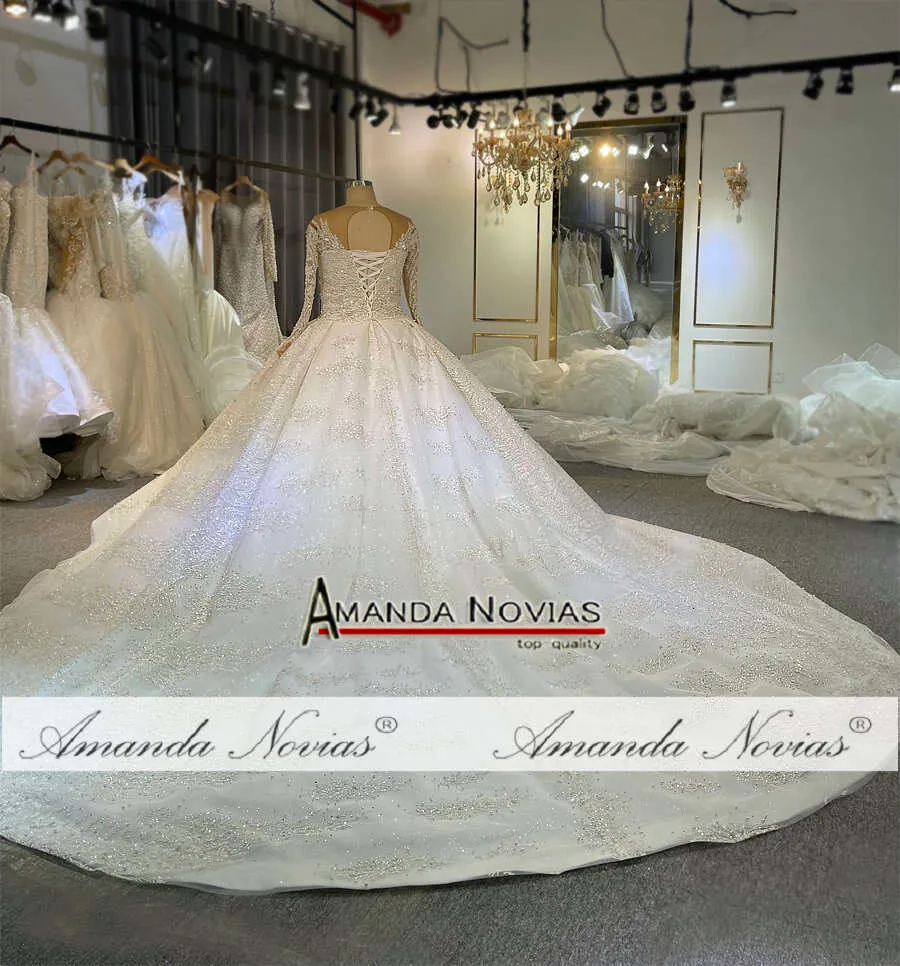 Amanda Novias: Mermaid Ball Gown Wedding Dress Customized Fit & Elegant ...